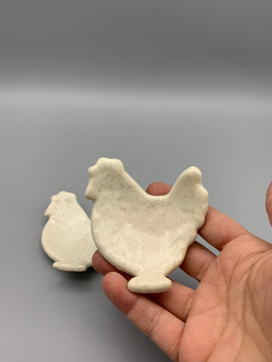 Trinket Dish - Chickens – Rachel Schultz Pottery